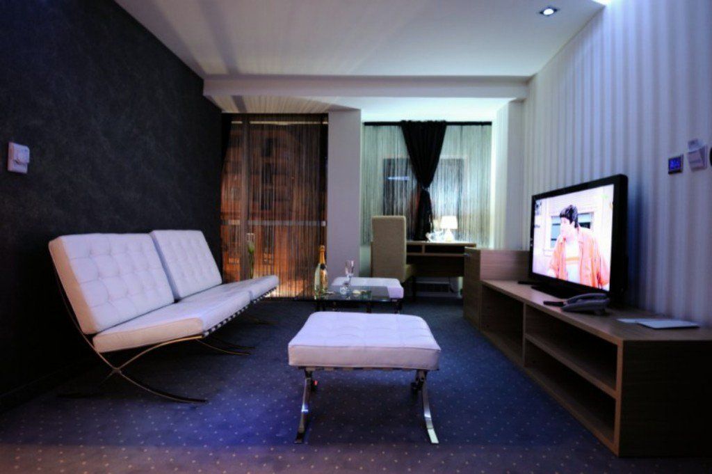 Biser Hotel from $67. Derventa Hotel Deals & Reviews - KAYAK