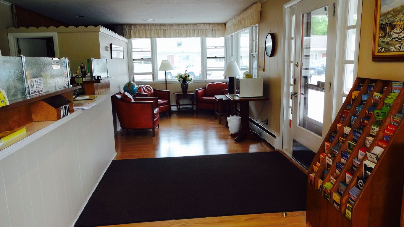 Gorham Motor Inn from $74. Gorham Hotel Deals & Reviews - KAYAK