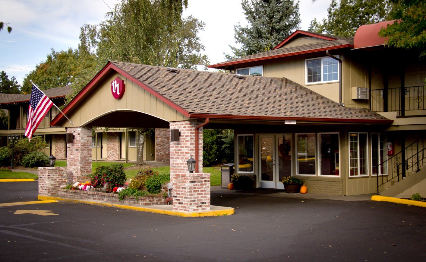Village Inn Springfield from $54. Springfield Hotel Deals & Reviews - KAYAK