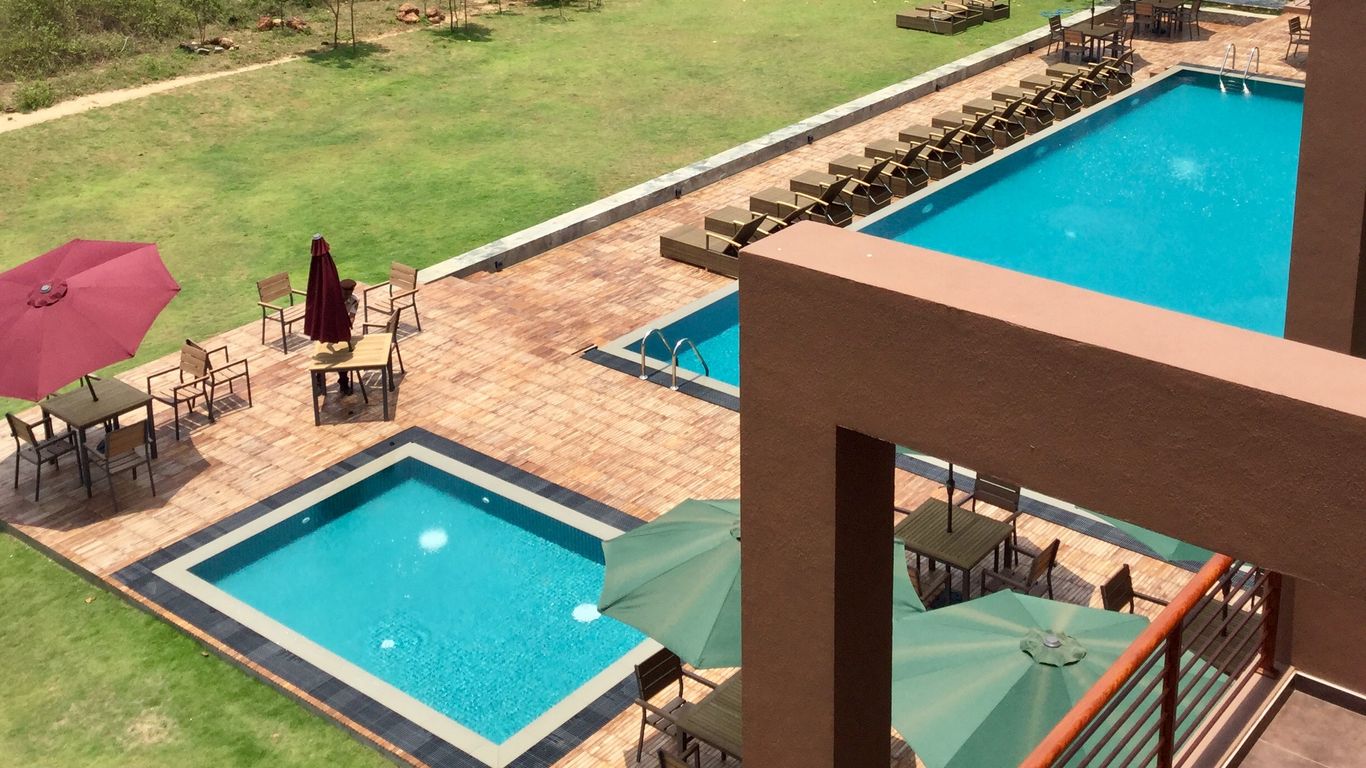 Sooriya Resort & Spa from $56. Tangalla Hotel Deals & Reviews - KAYAK