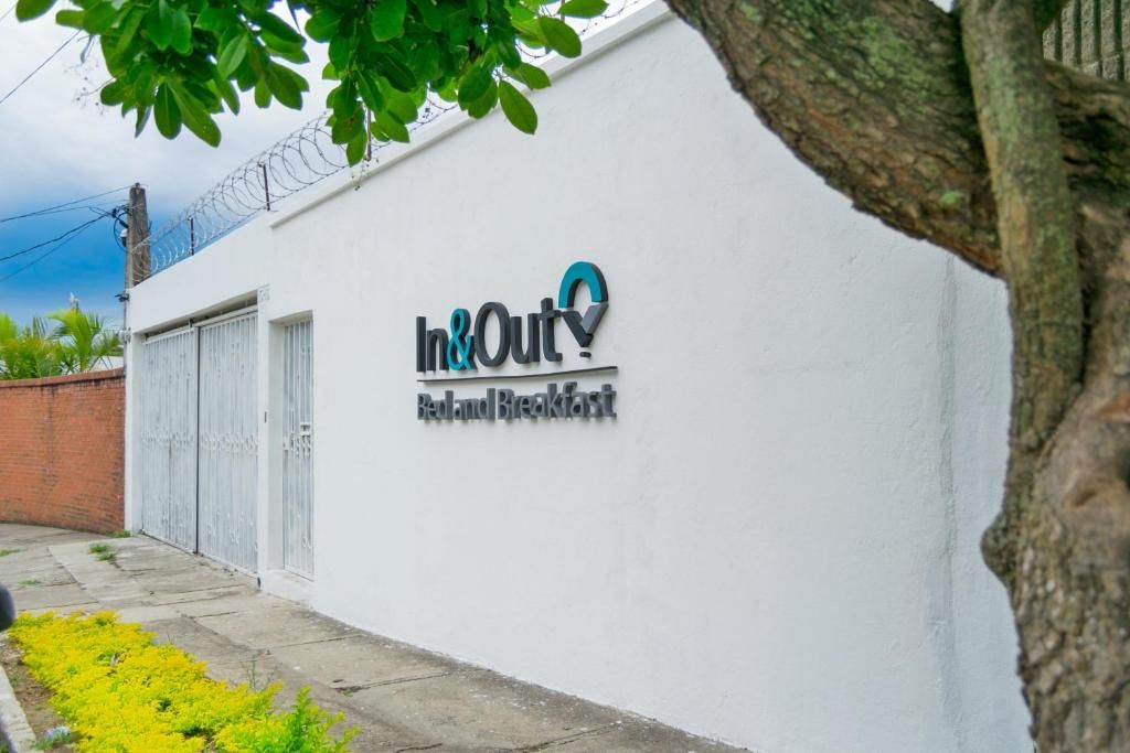 In & Out Hotel from $38. Guatemala City Hotel Deals & Reviews - KAYAK