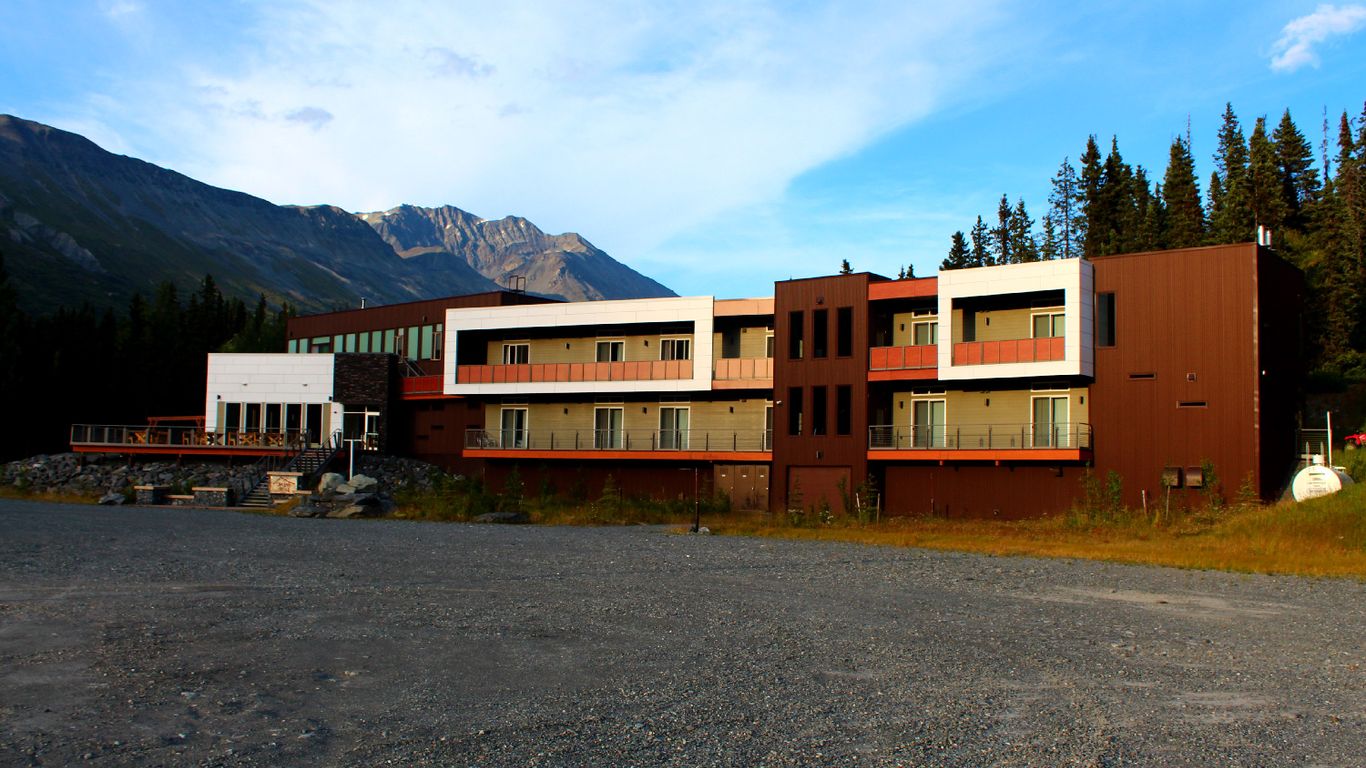 Tsaina Lodge from . Valdez Hotel Deals & Reviews - KAYAK